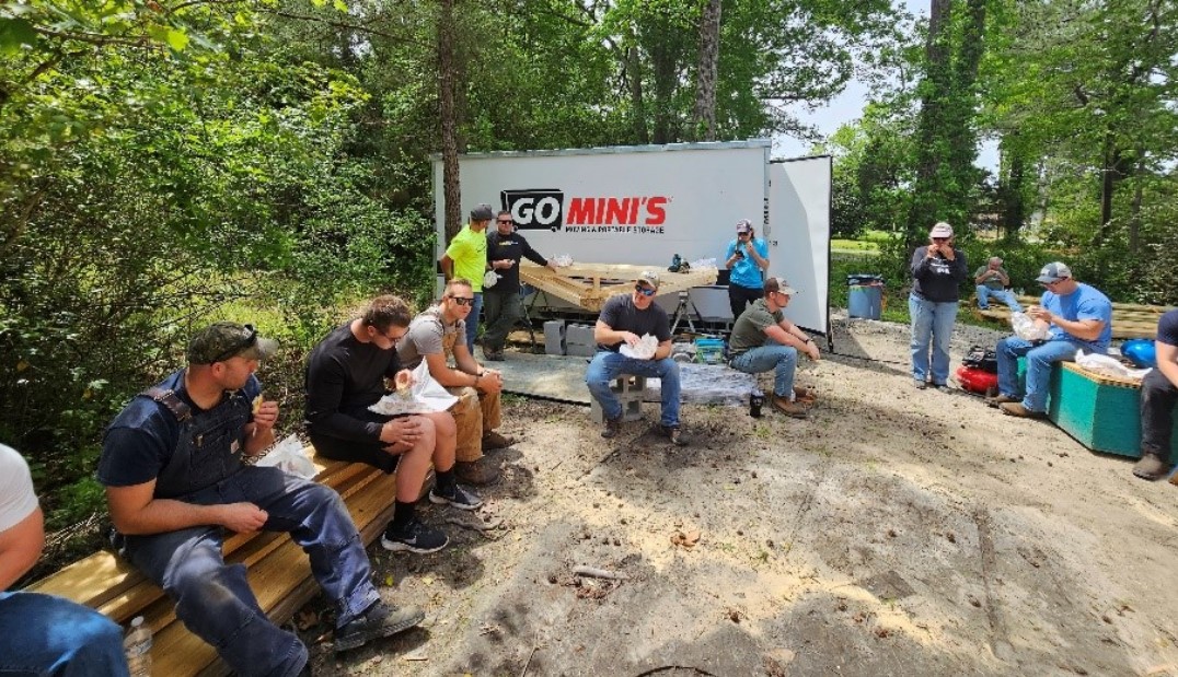 Go Mini's Marine Corps Veteran Franchisee Featured in Franchising USA ...